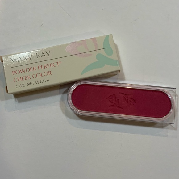 Mary Kay | Makeup | Mary Kay Powder Perfect Cheek Blush Very Berry ...